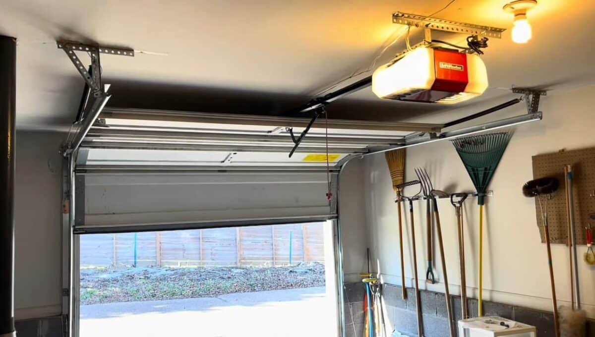 Learn How To Program A Clicker Garage Door Opener In Minutes